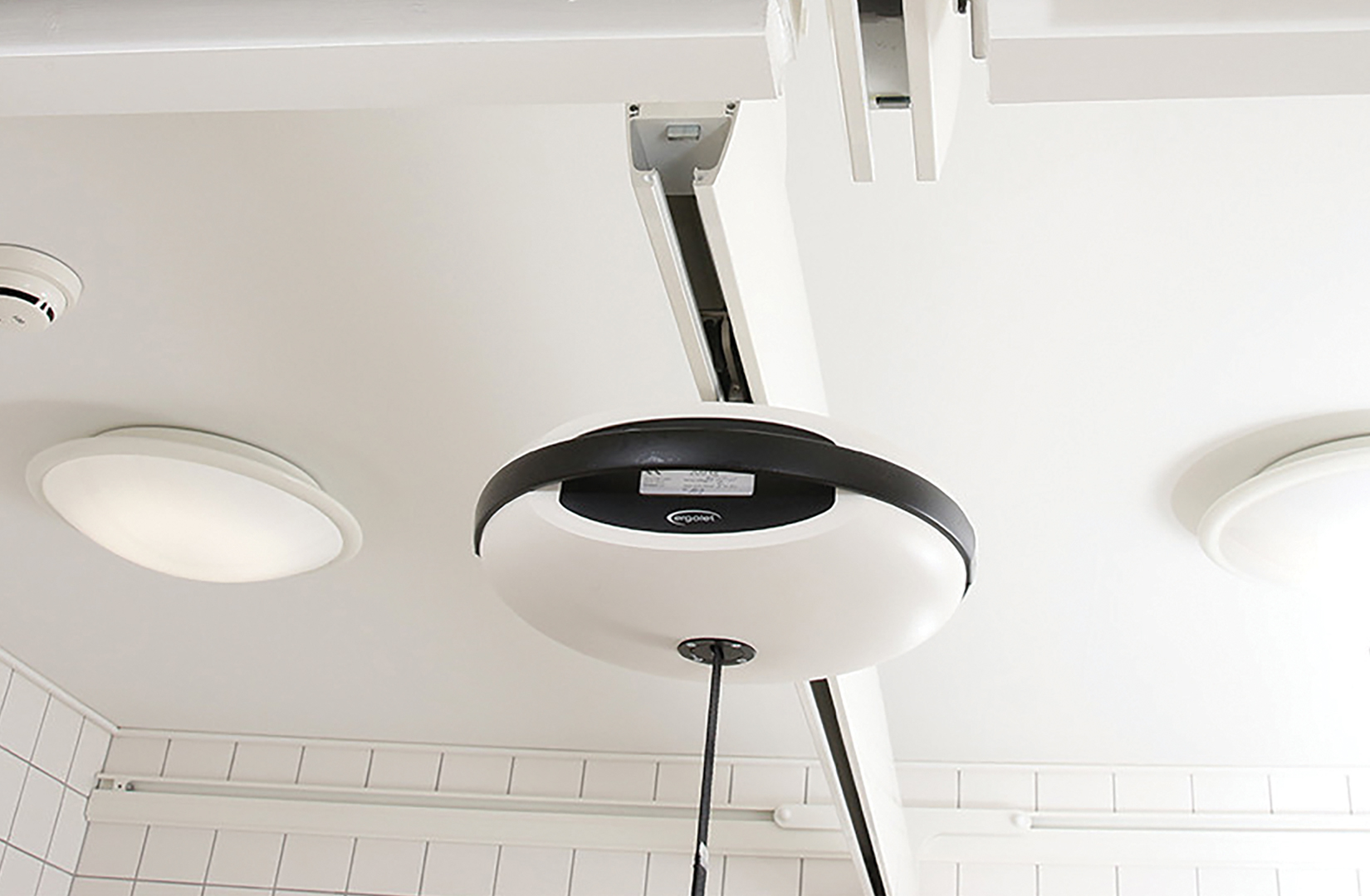 Discover High Tech Mobility Solutions with the Luna Ceiling Hoist ...