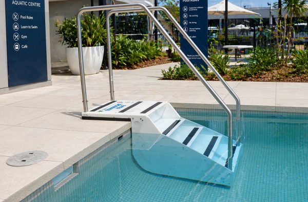 Why Swimming Pool Ladders Exclude More People Than You Think - Para ...